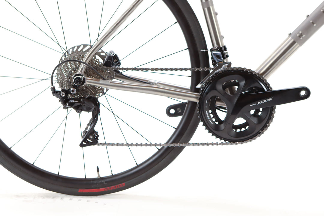 Ribble Endurance Ti Sport Shimano 105 Disc Road Bike 2023, Size Large ...