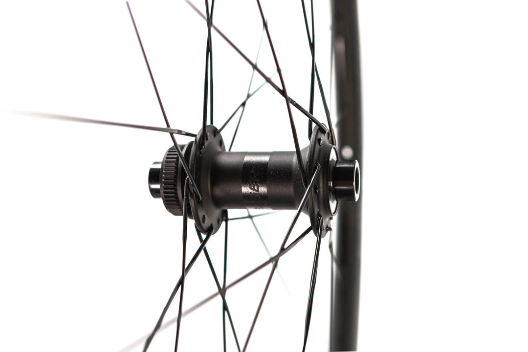 Bontrager Aeolus Elite 35 Disc Carbon Wheelset, XDR Freehub – Cycle ...